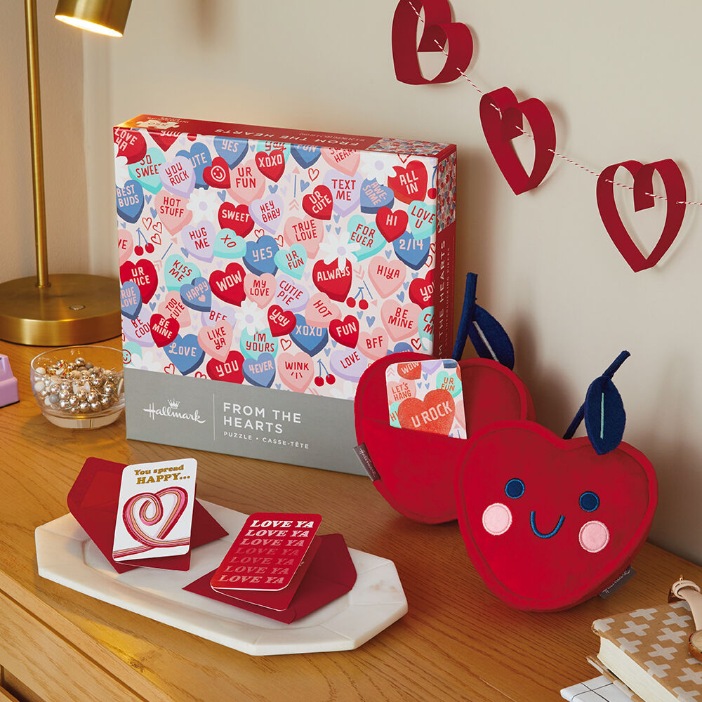 Hallmark Greeting Cards, Gifts, Ornaments, Home Decor & Gift Wrap ...