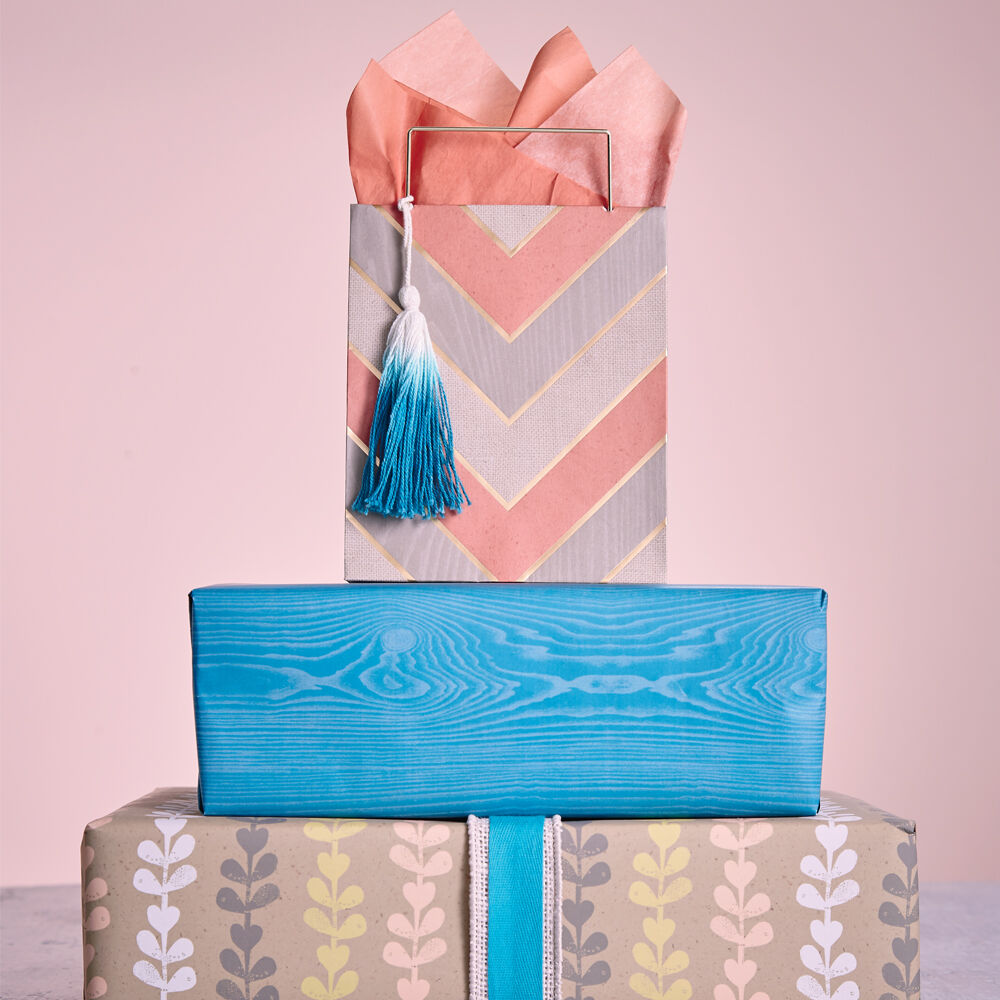 Gift Wrap, Wrapping Paper, Gift Bags and Trims | Hallmark