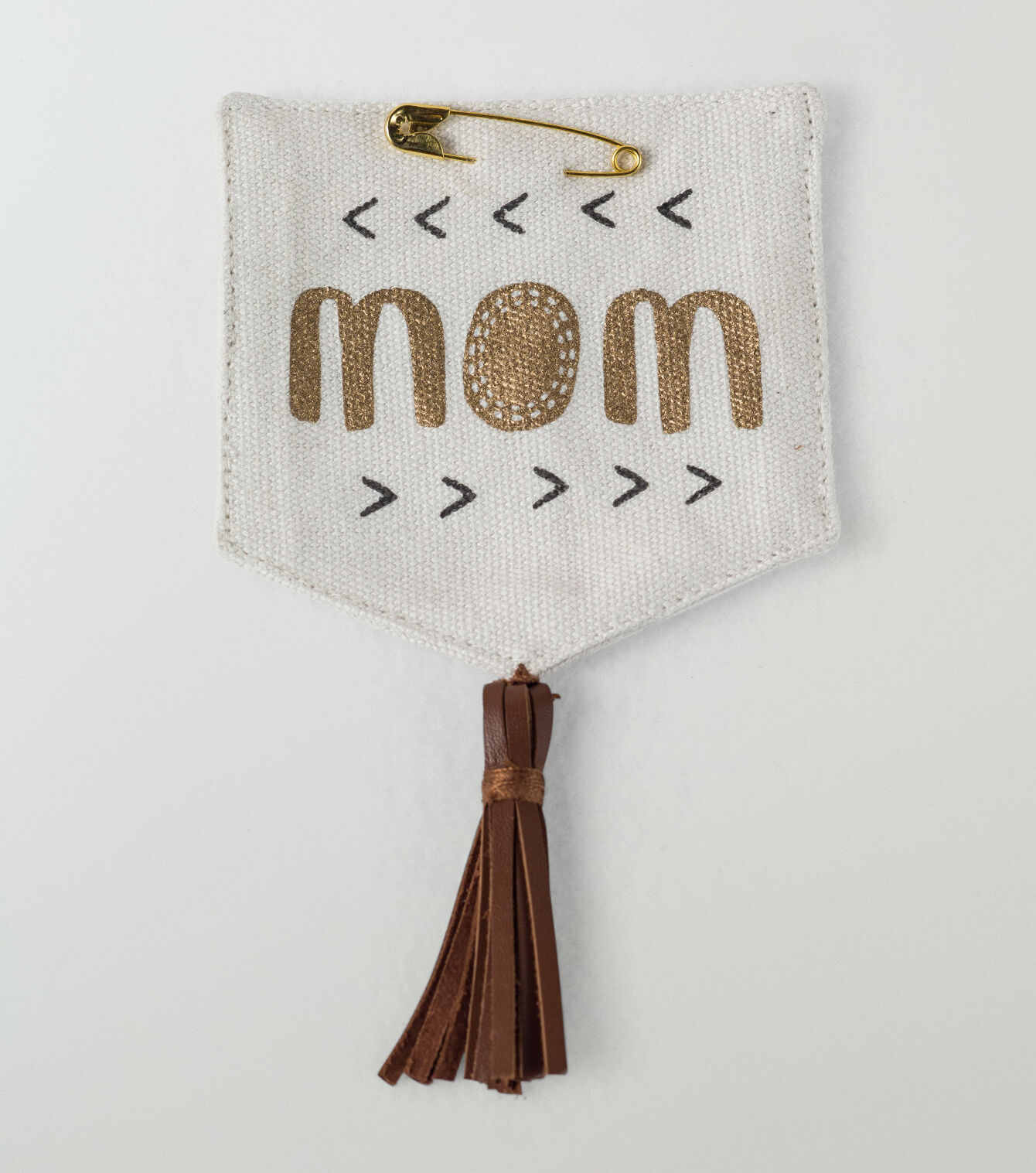 MOM Name Badge