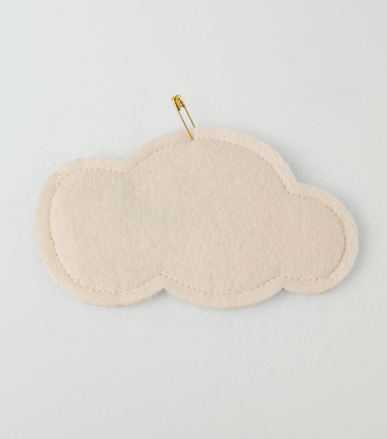 Mama Cloud Name Badge