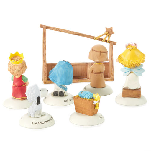 Peanuts® Gifts, Cards & Ornaments | Hallmark