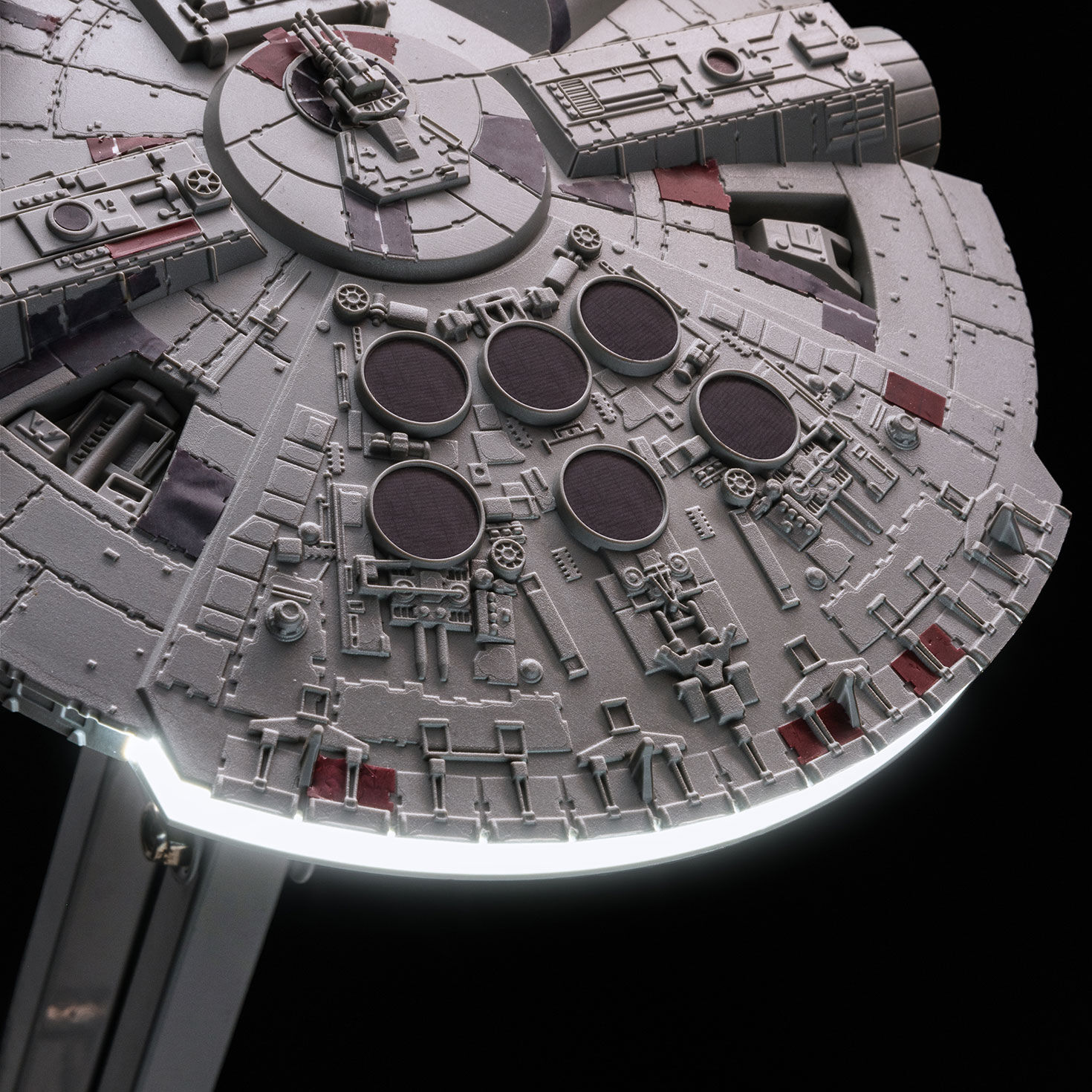 millennium falcon light