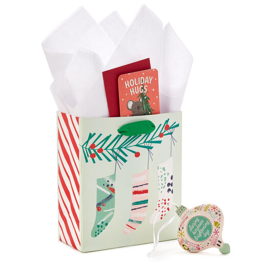 Christmas Cards, Gifts, Ornaments & Decorations | Hallmark