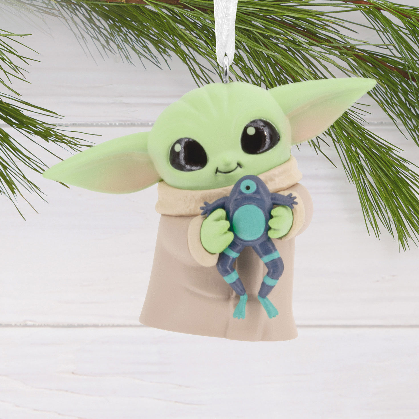 Star Wars: The Mandalorian™ Grogu™ With Frog Hallmark Ornament ...