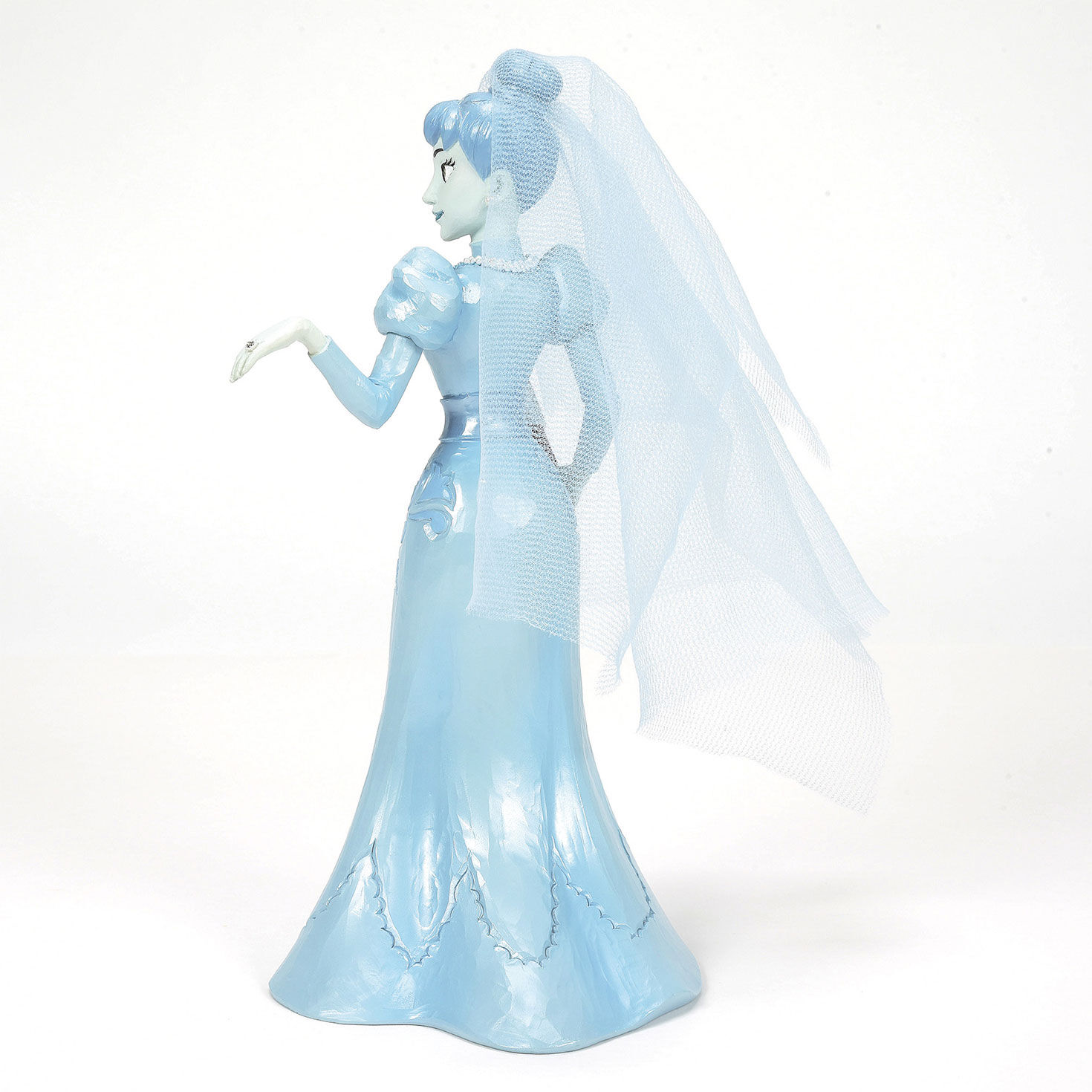 Jim Shore Disney Haunted Mansion Ghost Bride Figurine, 8.1" - Figurines ...