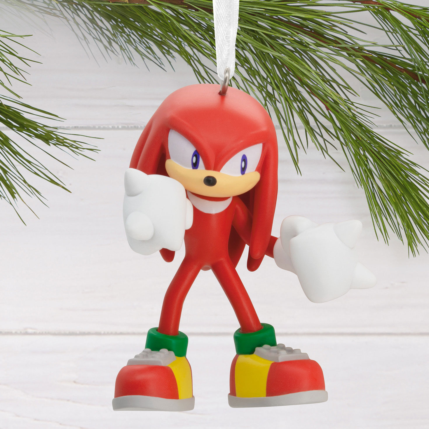 Sonic the Hedgehog™ Knuckles Hallmark Ornament - Hallmark Ornaments ...