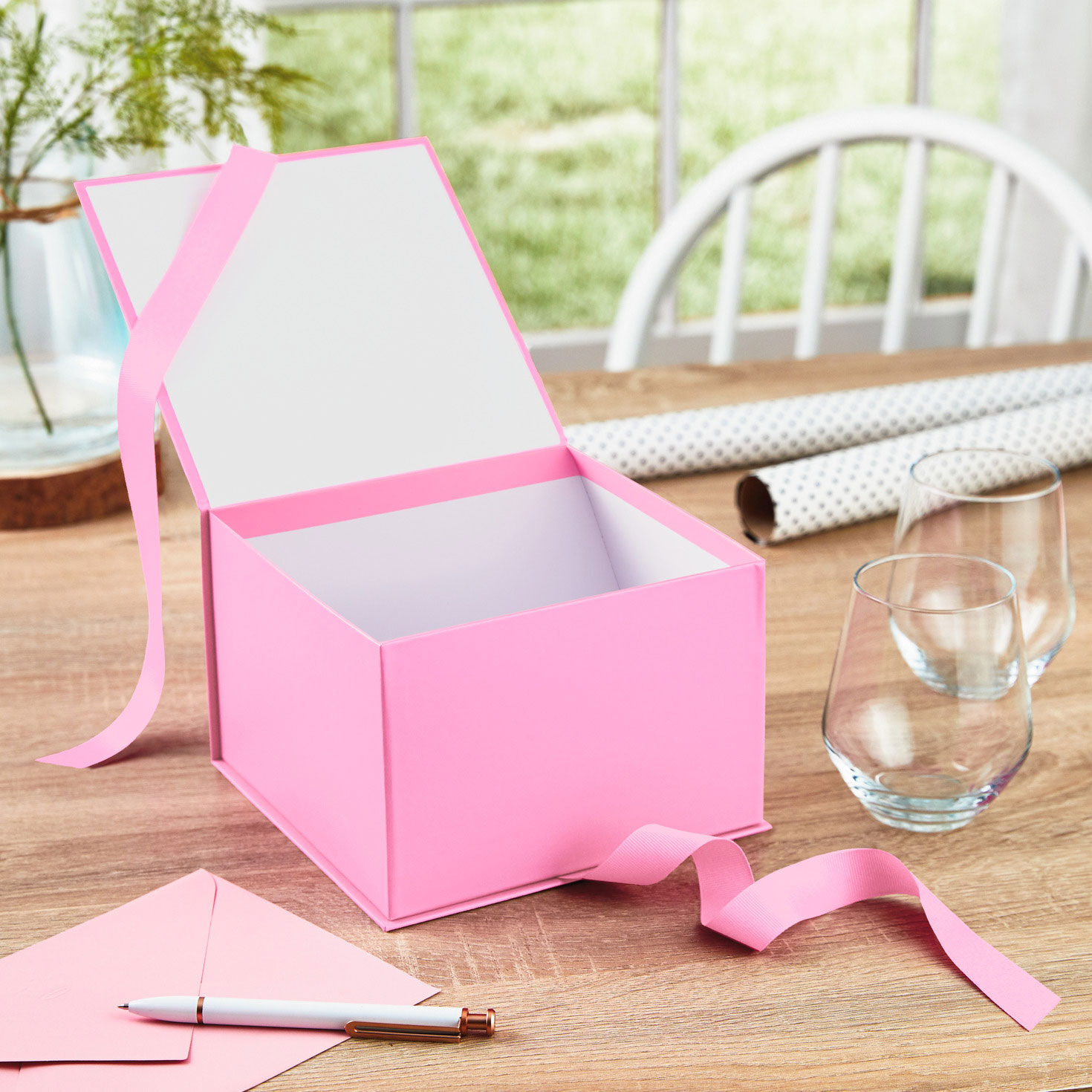 7.2" Solid Light Pink Large Square Gift Box - Gift Boxes | Hallmark